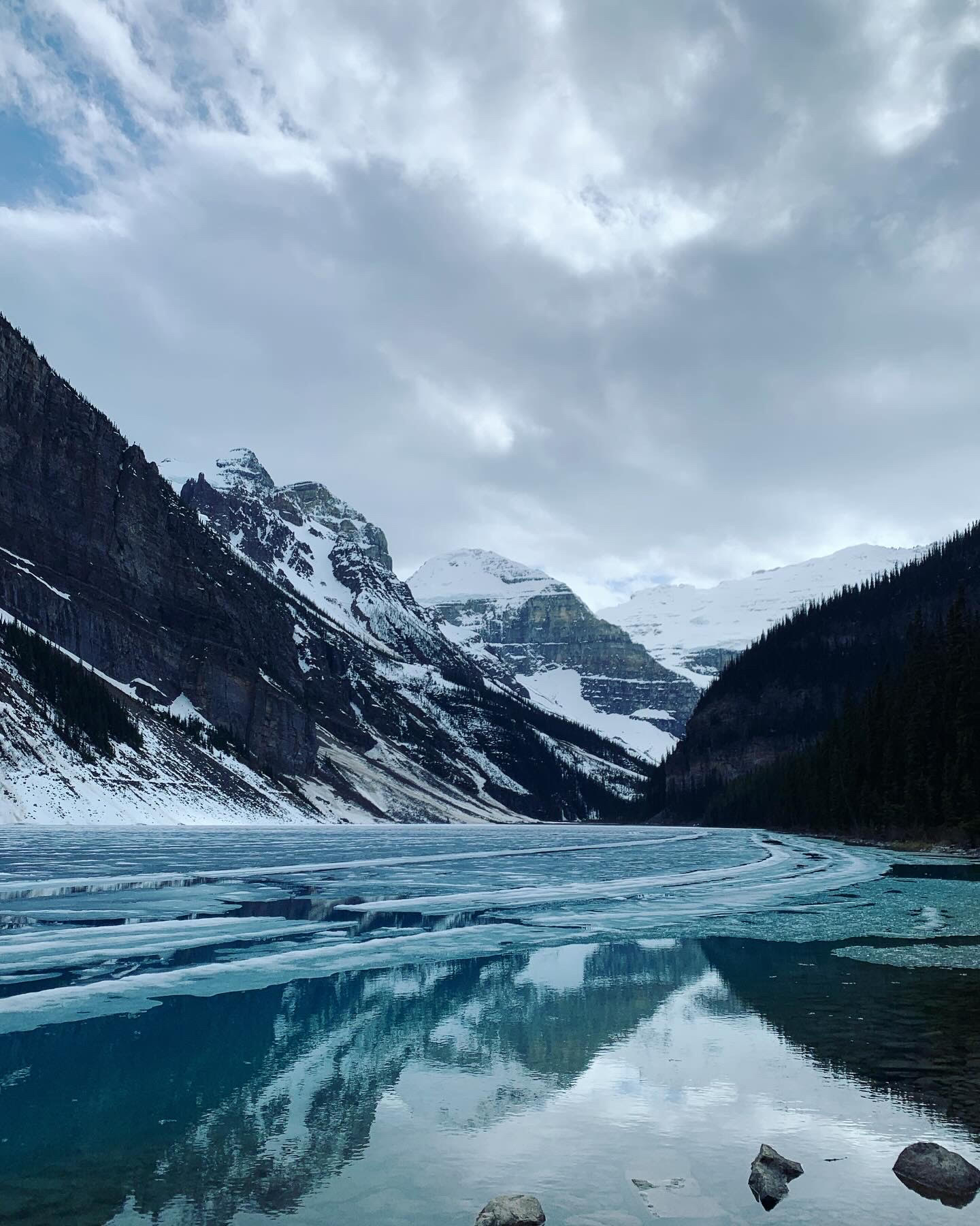 The Best Travel Guide to Exploring Banff National Park - The Cubicle ...